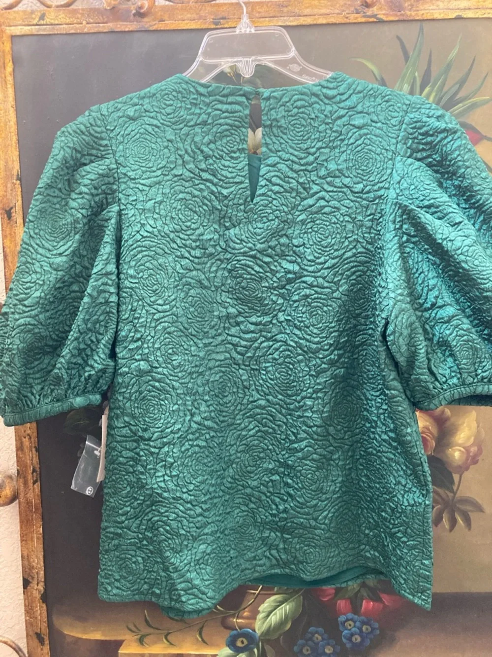 Tuckernuck | Tops | Hyacinth House Green Jacquard Rose Top W Puff ...